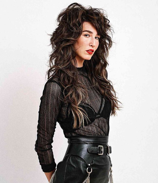 34 Hair-Taming Long Shaggy Hairstyles for Women with Thick Hair