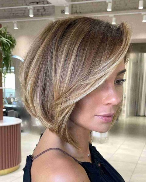 56 Side-Swept Bangs to Try When You’re Bored With Your Hair