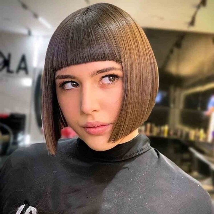 65 Chic Short Bob Haircuts with Bangs