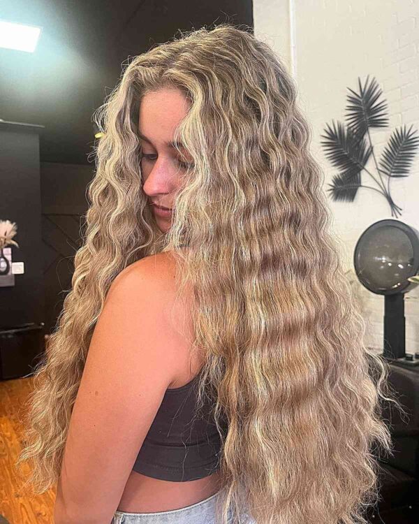 26 Mermaid Haircut Ideas for Gorgeous Waves