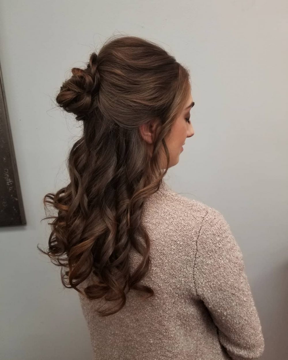 Princess Hairstyles: The 29 Most Charming Ideas