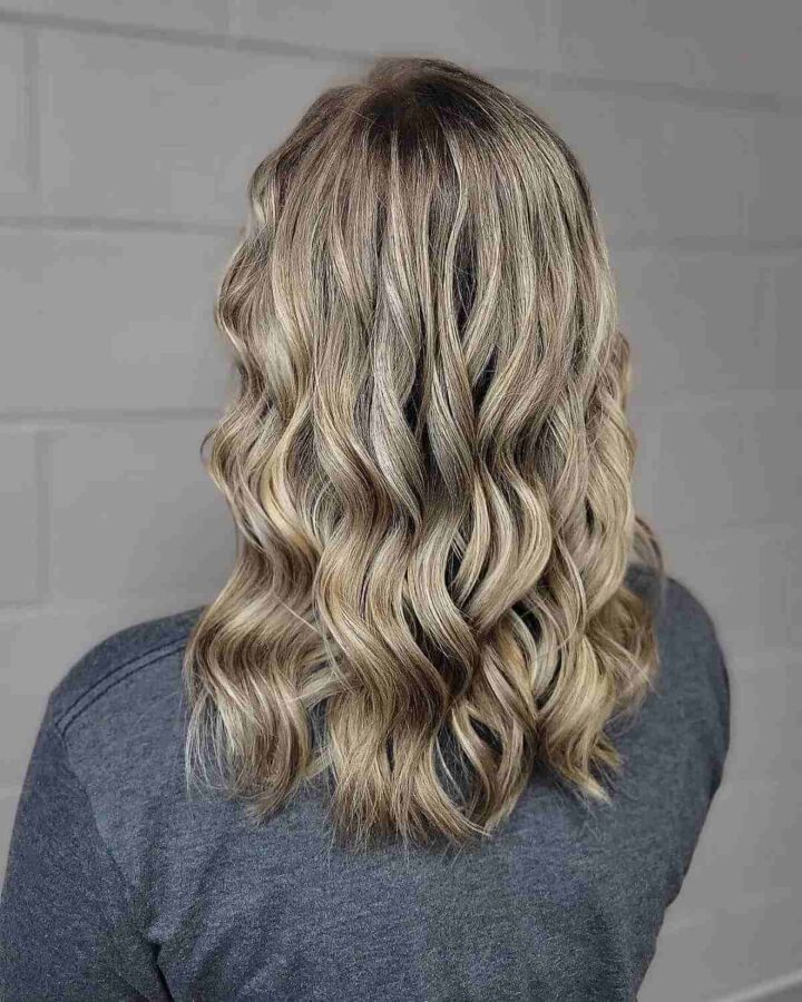 The Reverse Balayage: 23 Inspiring Styles and Everything You Need To Know