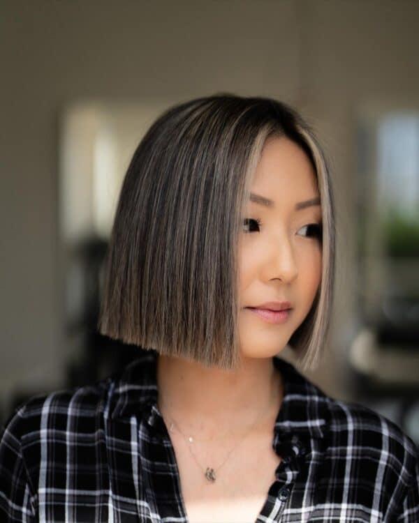 25 Chin Length Bob Hairstyles That Will Stun You in 2021