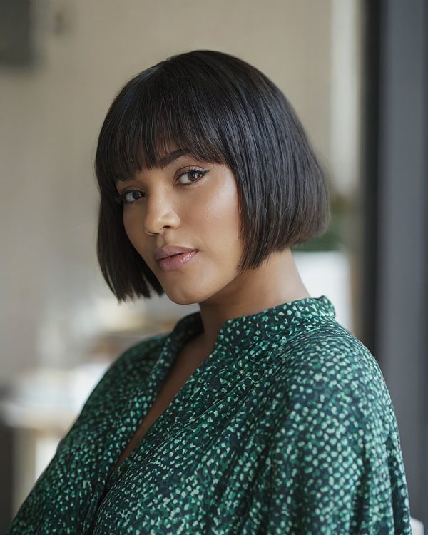 23 Chic Ways Women Are Styling Full Bangs in 2026