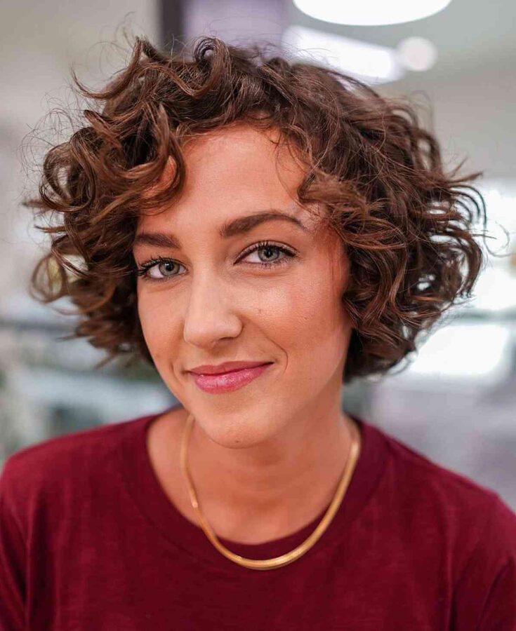 32 Short, Curly Bob Haircuts That Are Cute and Flattering
