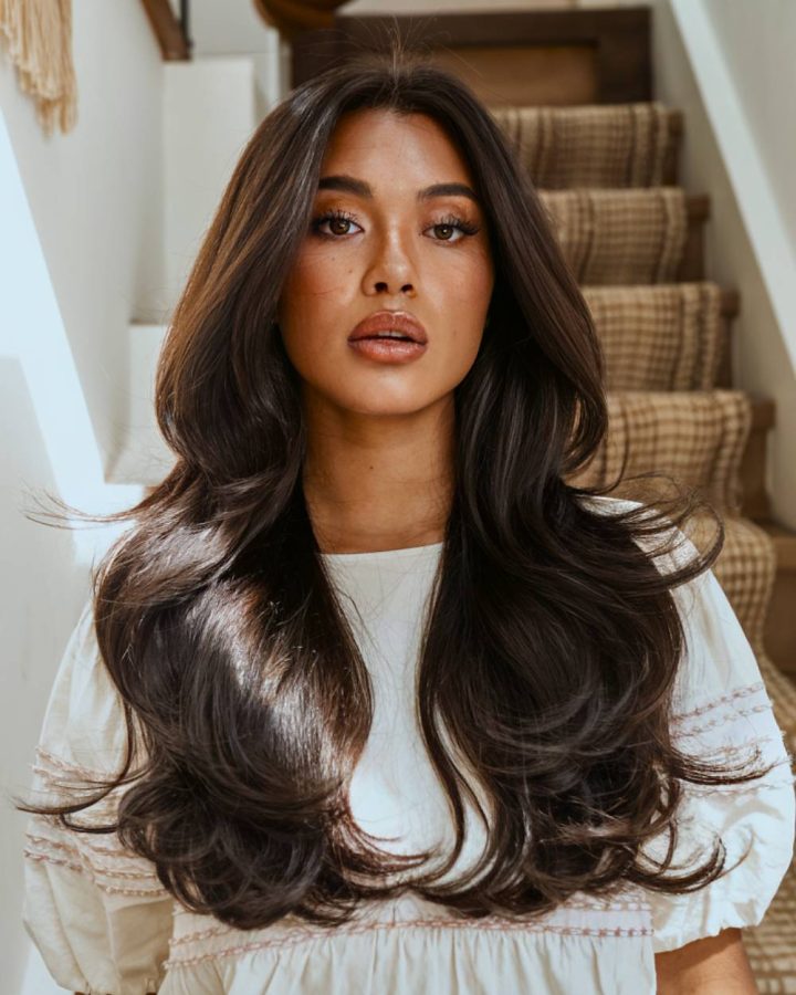 20+ Irresistible Long Textured Haircuts to Copy in 2026