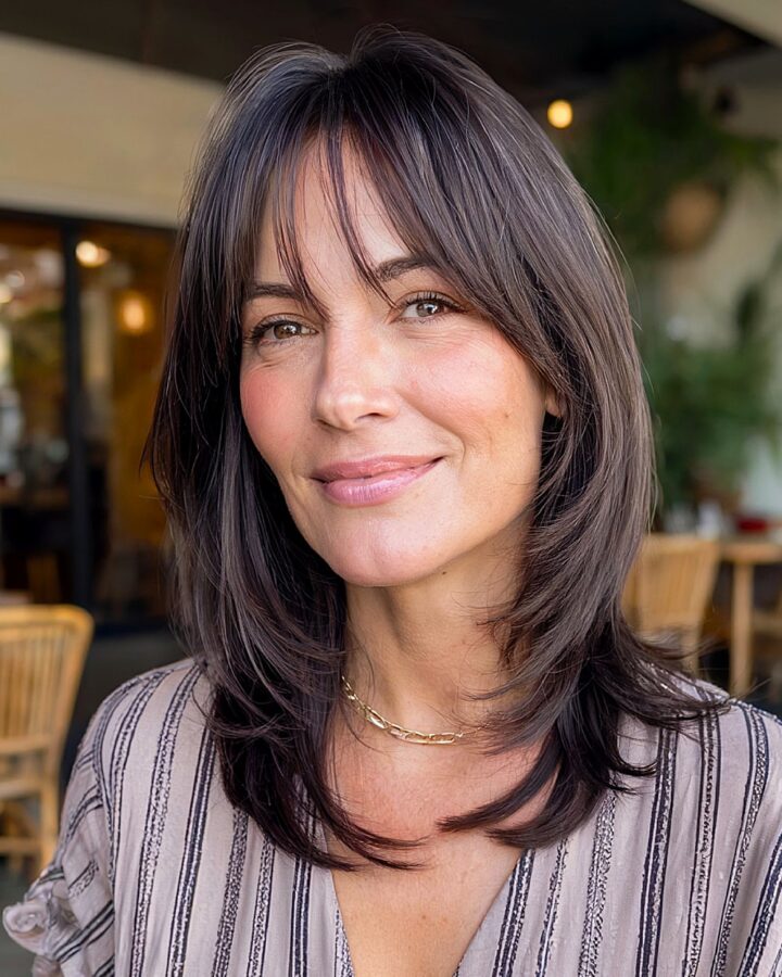 26 Stunning Butterfly Haircuts These 40-Year-Old Ladies Don't Regret ...