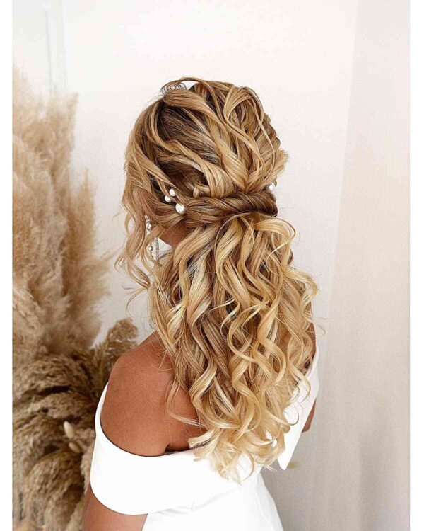 28 Gorgeous Formal Half Updos You'll Fall In Love With