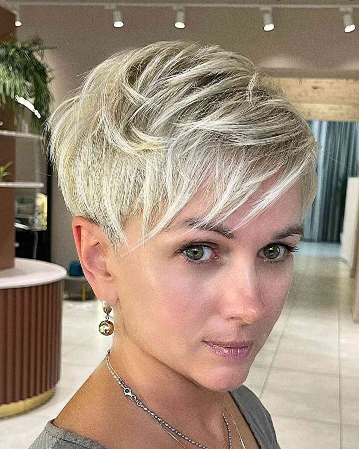 55 Best Layered Pixie Cut Ideas for a Short Crop with Movement