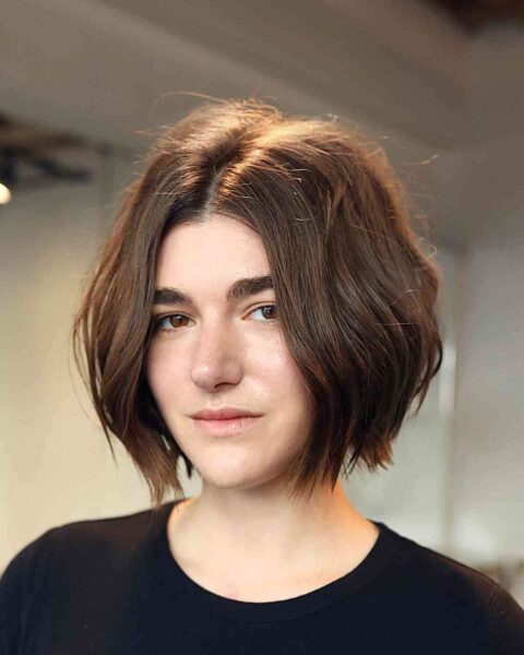 22 Cutest Chin-Length Layered Hair Ideas to See Before Your Next Salon ...