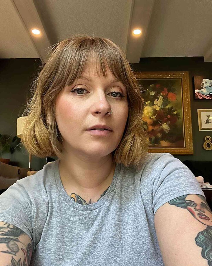 Ditch Your Long Hair: 17 Chic Chin-Length Haircuts with Bangs