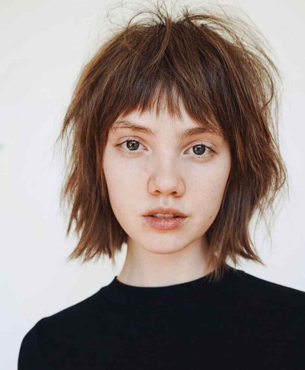 30 Choppy Layered Bobs for Thick Hair to Be Less Poofy