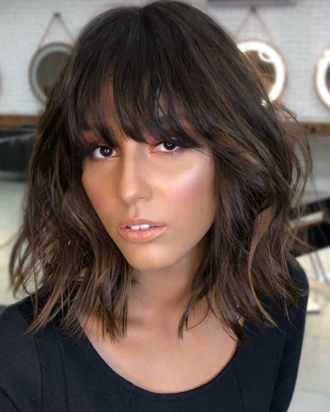 36 Trendy Choppy Bob with Bangs for a Modern Beachy Style