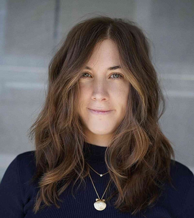 The Best Hairstyles for Long Faces to Appear More Balanced