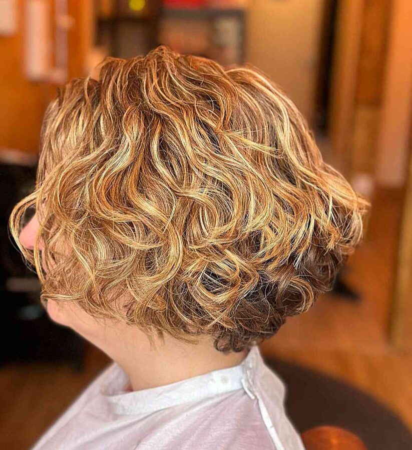 33 Stylish Short, Curly Hairstyles for Older Women