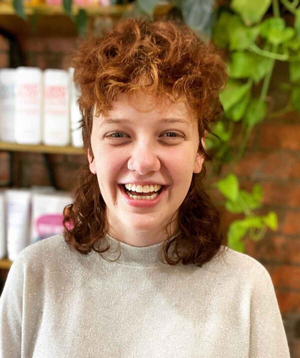 30 Modern Mullet Hairstyles for Girls with Curly Hair