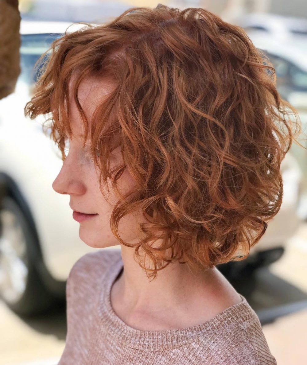 51 Modern Medium Shag Haircuts and Hairstyles for 2021