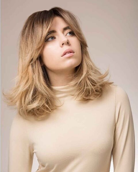 27 Flattering Ways to Wear Bangs for Women with Small Foreheads