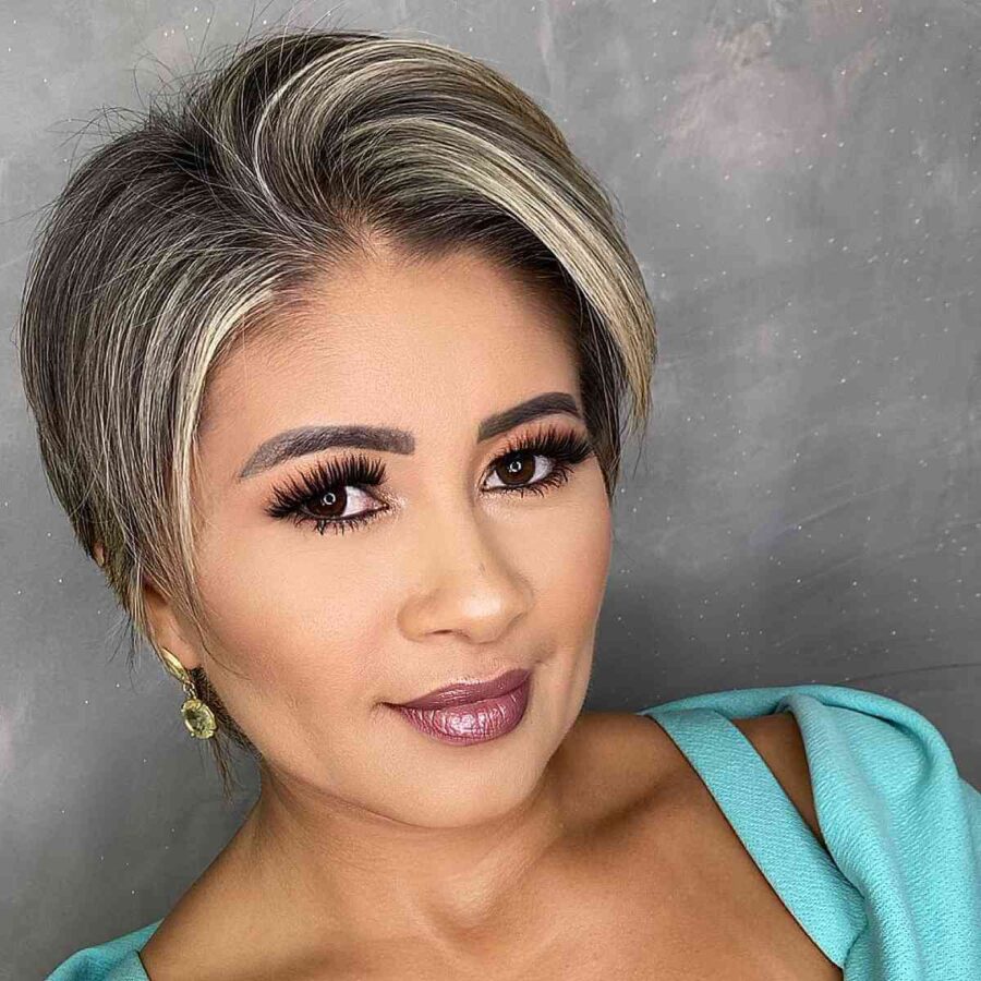 37 Cutest Ways to Get a Pixie Cut with Highlights for a Dimensional Crop