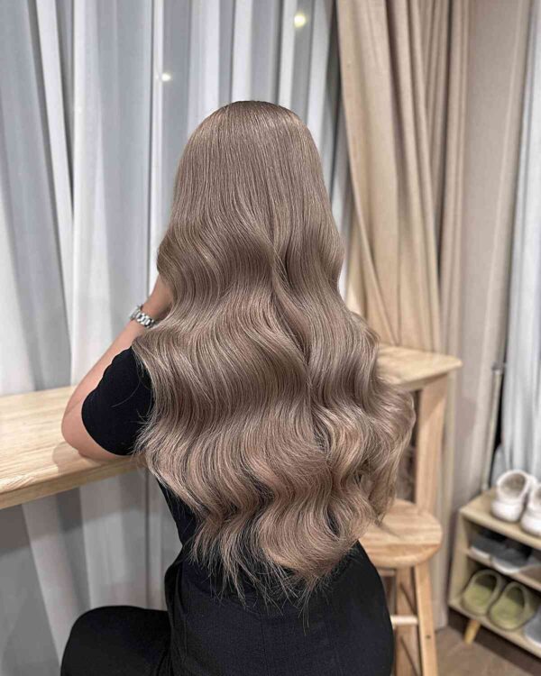 26 Milk Tea Hair Color Ideas You Don't Want to Miss
