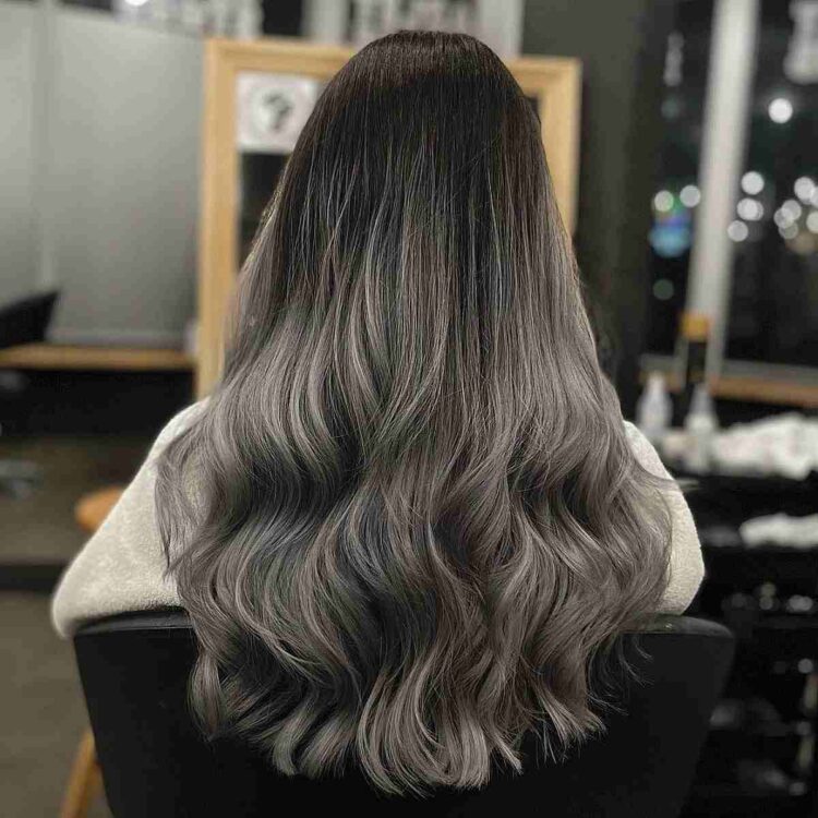 21 Remarkable Dark Ombre Hair Color Ideas for 2026