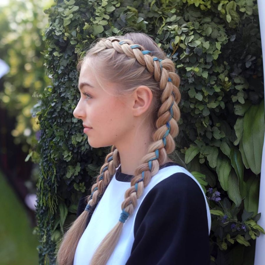 17 Trendy Ribbon Hairstyles for a Playful & Chic Look in 2026