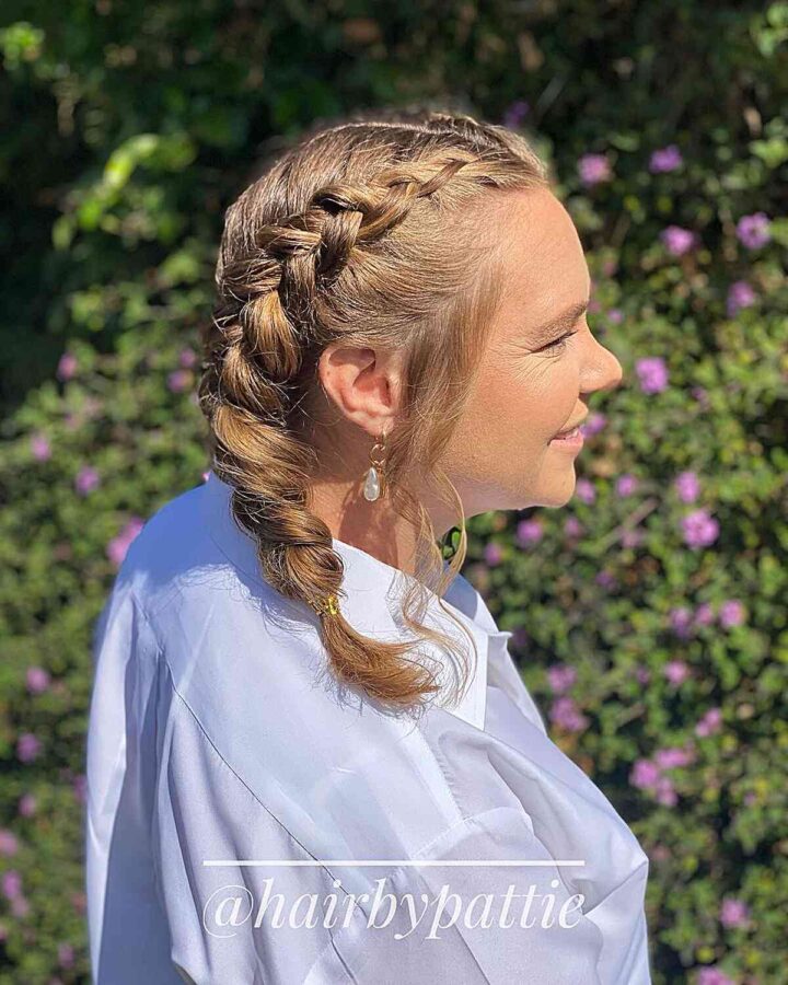 25 Cute & Easy Dutch Braid Hairstyles - Kappers Magazine