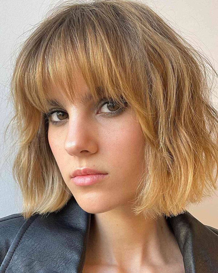 36 Trendy Choppy Bob with Bangs for a Modern Beachy Style