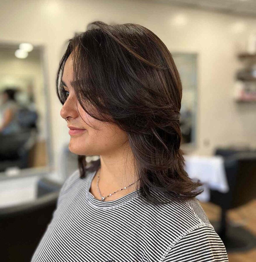 73 Fantastic Short to Medium Layered Haircuts for That In-Between Length