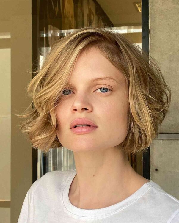 52 Best Haircuts for Fine Hair to Look Thicker and Fuller