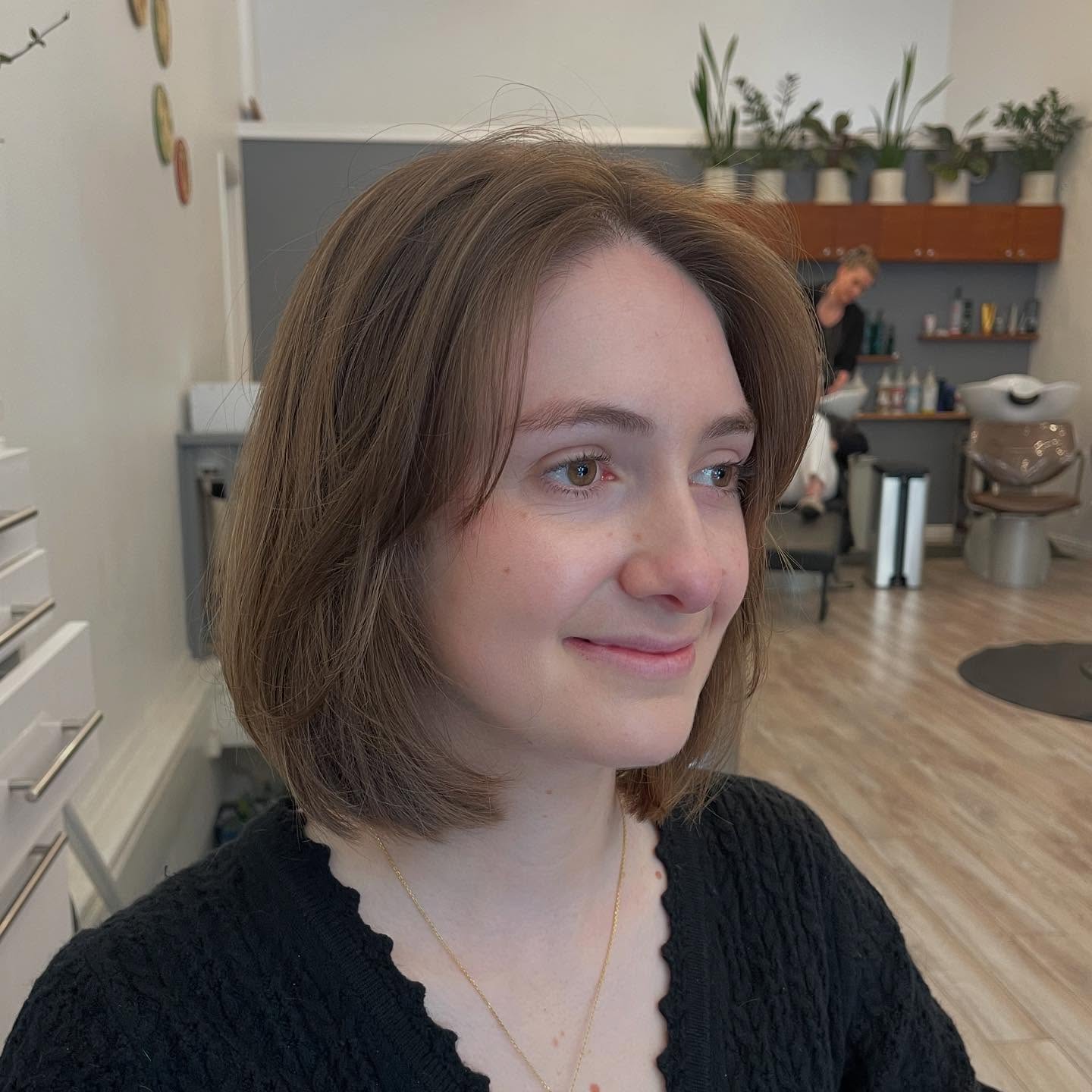 50 Beautiful Midi Bob Haircuts Women Are Getting In 2026