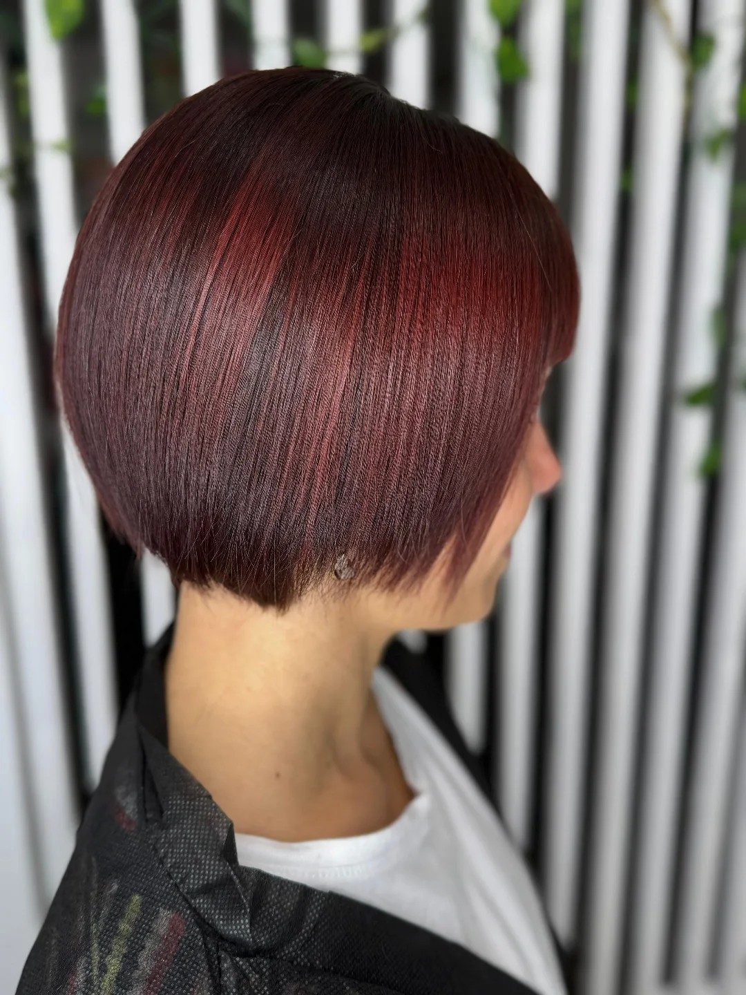 31 Short and Cute Hairstyles for Petite Women