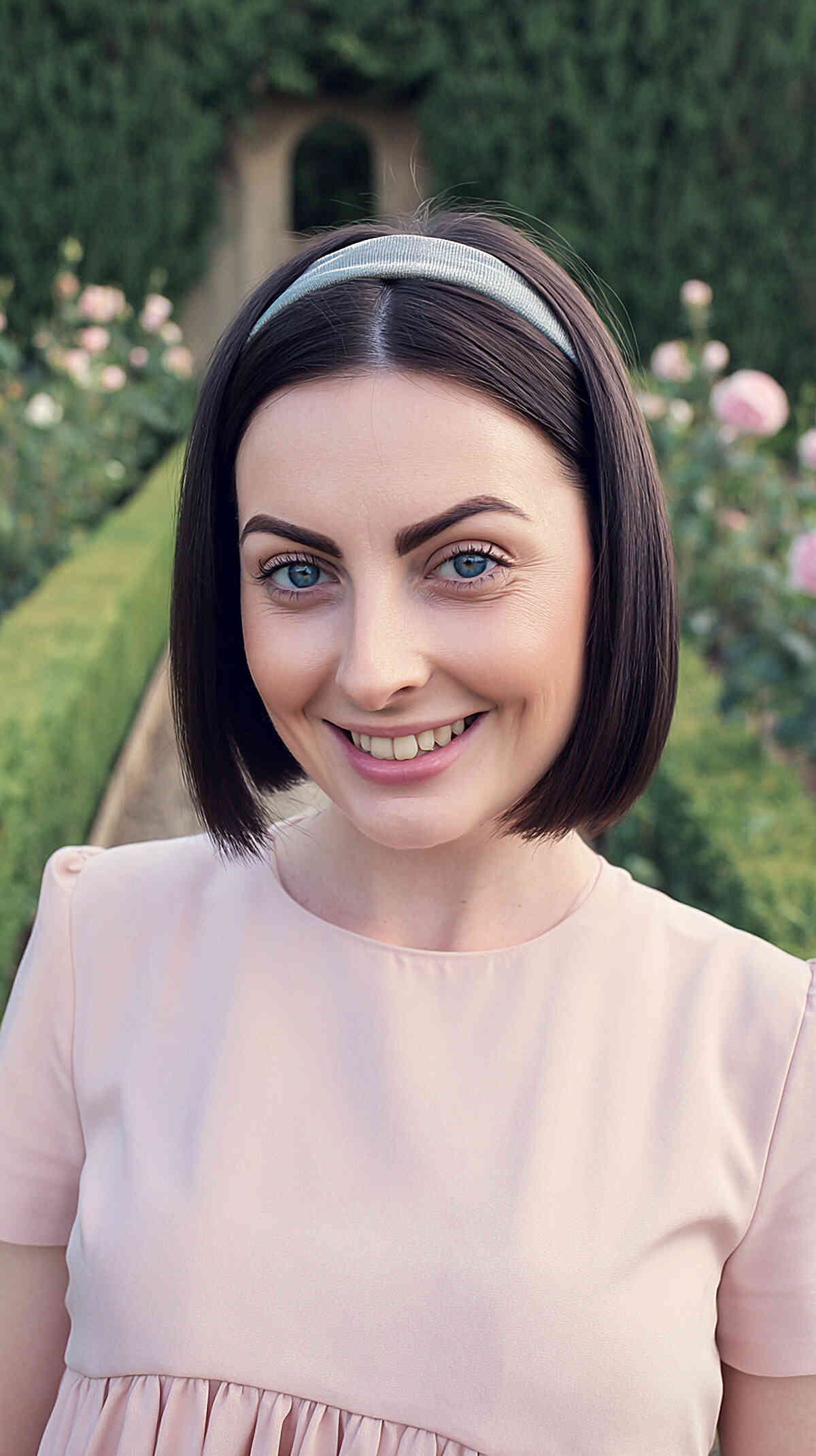 35 Headband Hairstyles That Work for Every Occasion