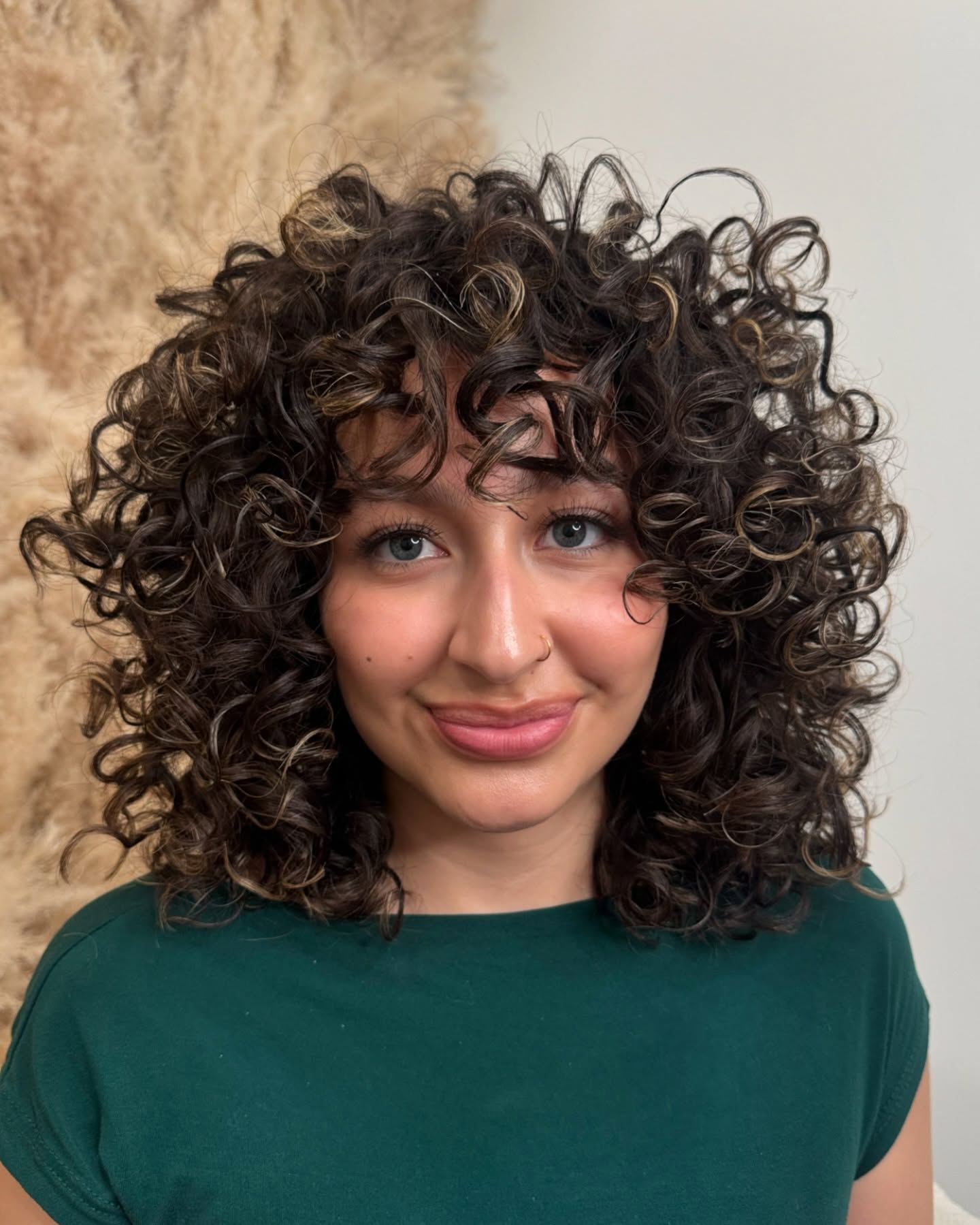 15 Cute Curly Hair Styles Easy Enough to Do in Minutes