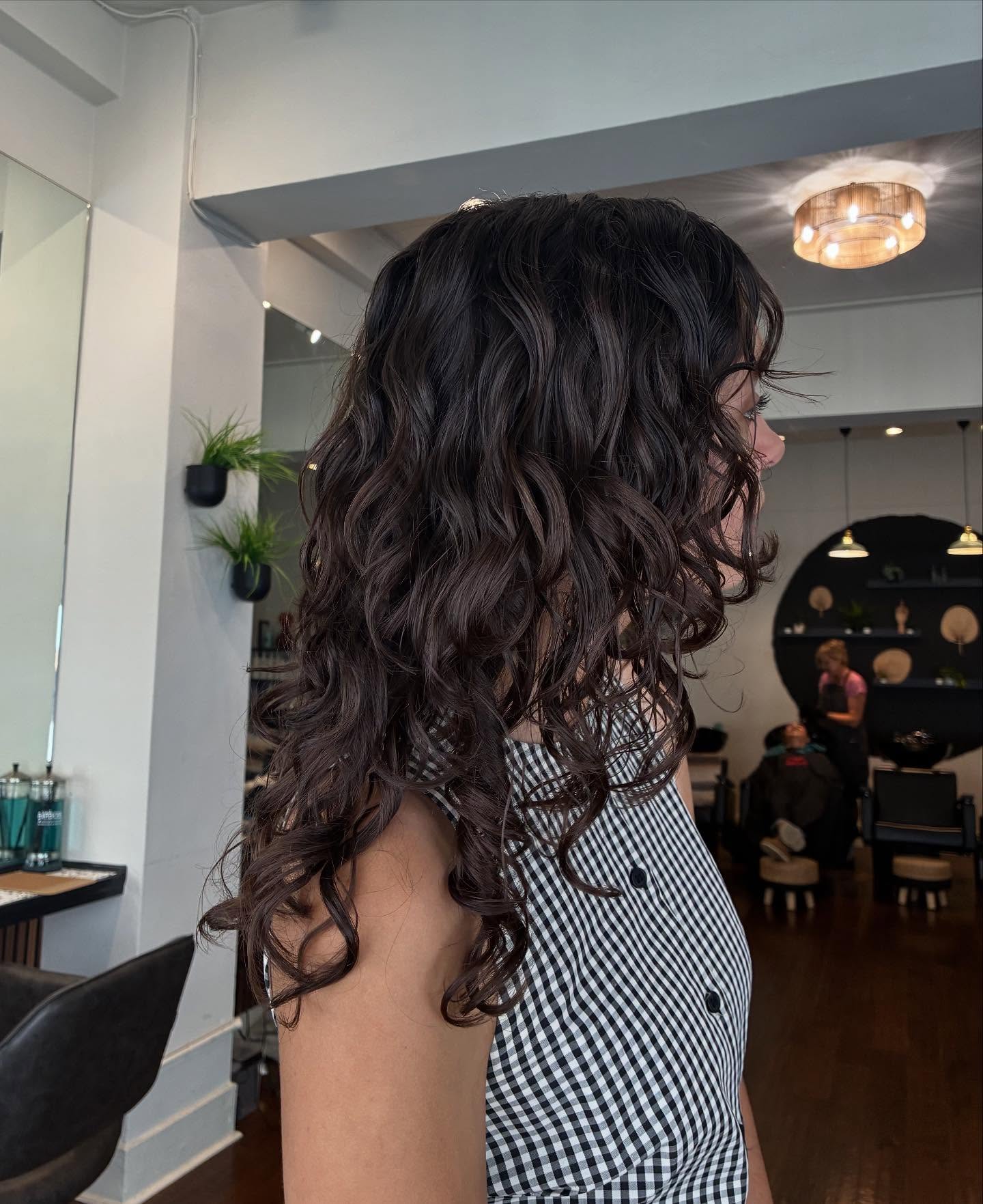 26 Stunning Hair Cuts for Women with Curly Hair That Are Set to Shine ...
