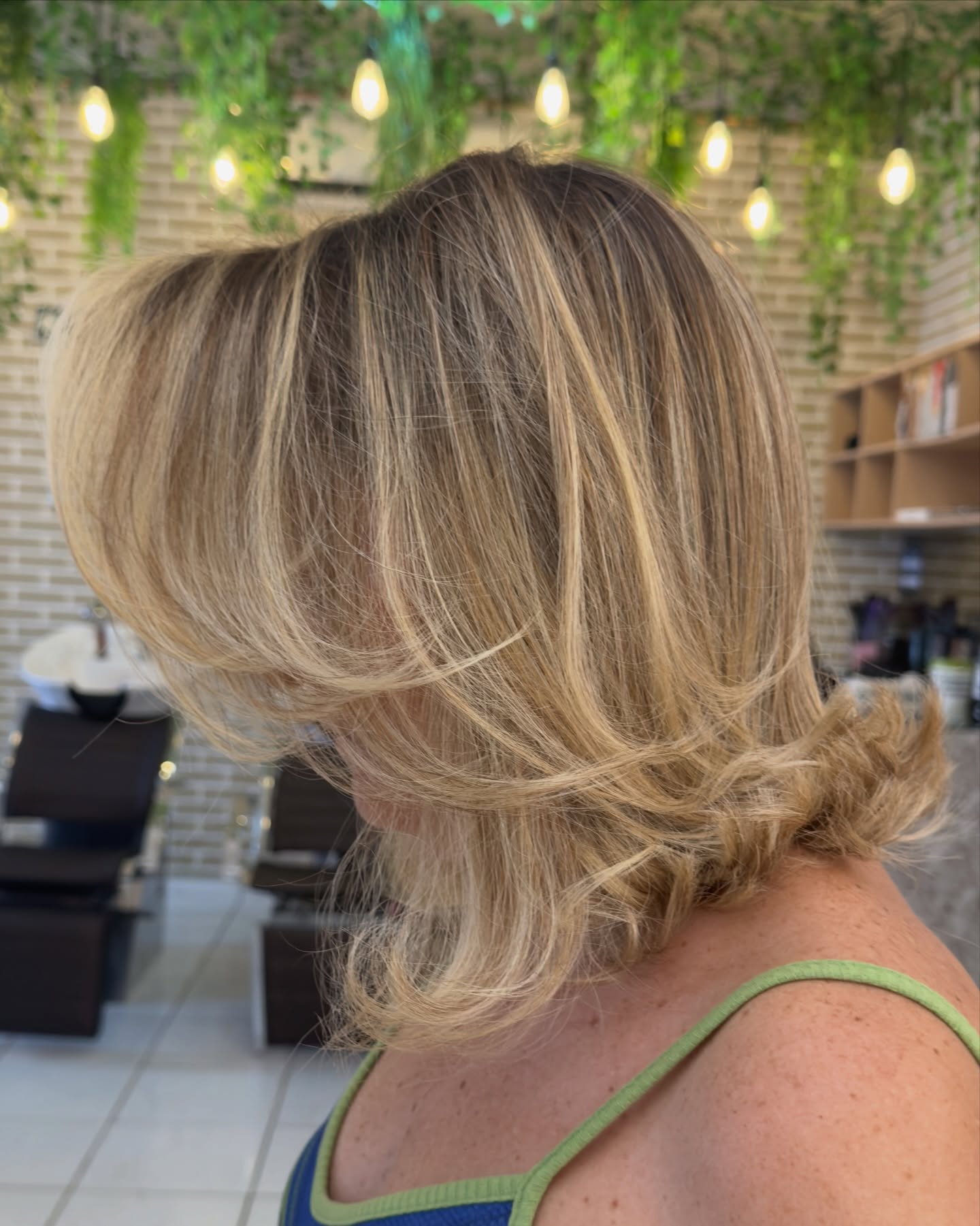 26 Chic Flip Over Bob Ideas That Women Are Loving Right Now