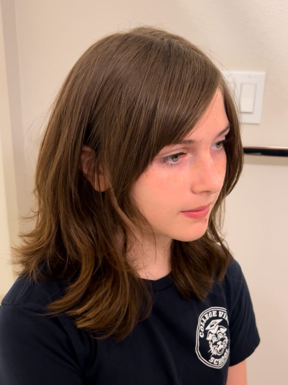 25 Chic Medium Length Hair Cuts You'll Be Seeing Everywhere in 2026