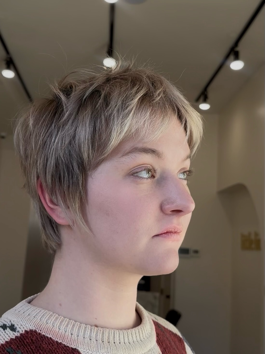 25 Growing Out Pixie Cuts That Make Short Hair Feel Fresh Again