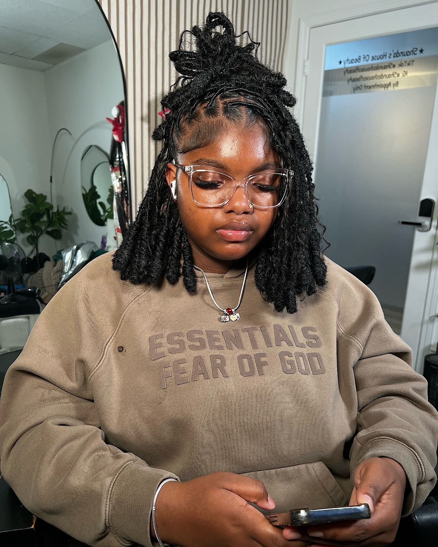 25 Gorgeous Locs for African American Women to Wear Proudly in 2025 ...