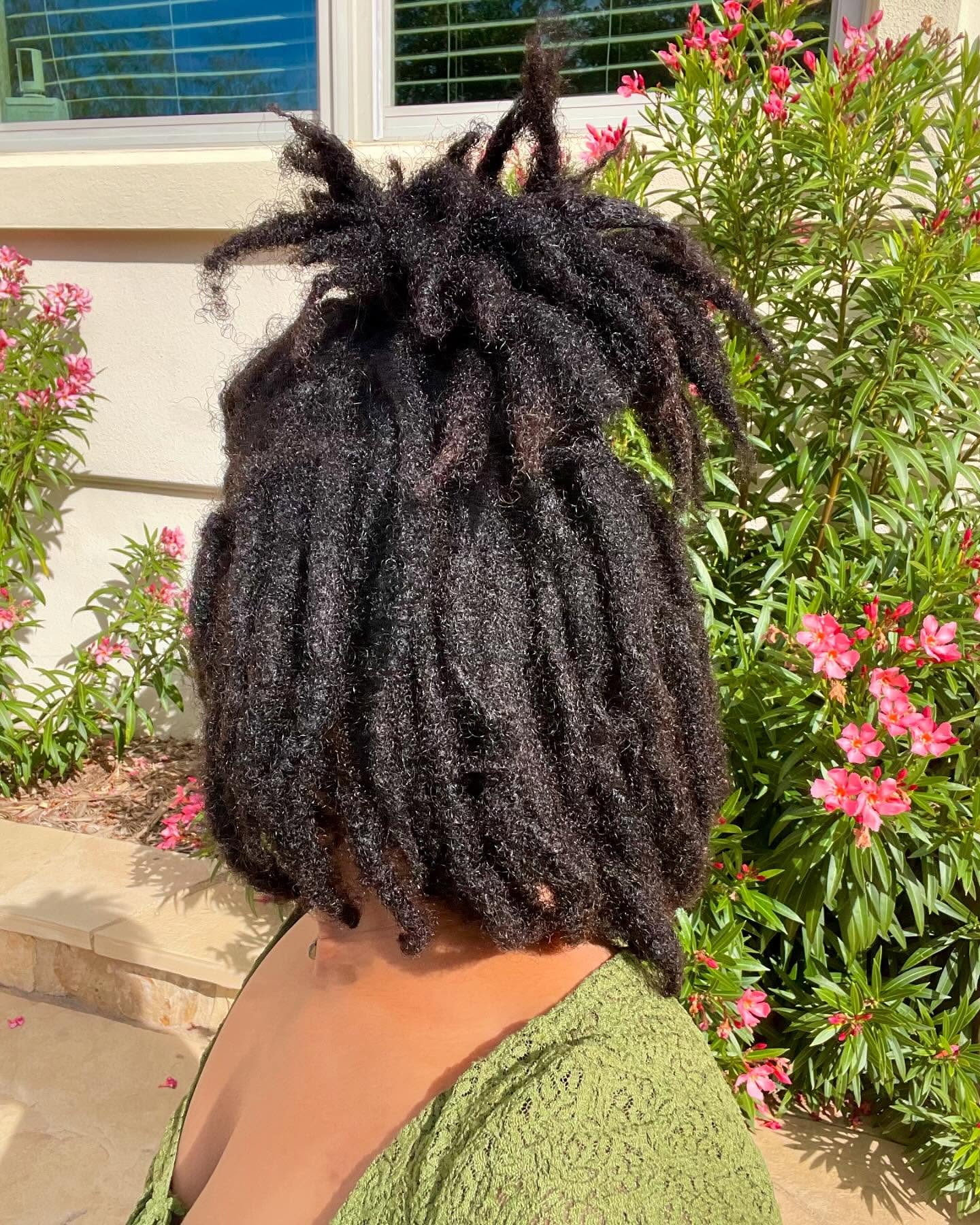 25 Gorgeous Locs for African American Women to Wear Proudly in 2025 ...