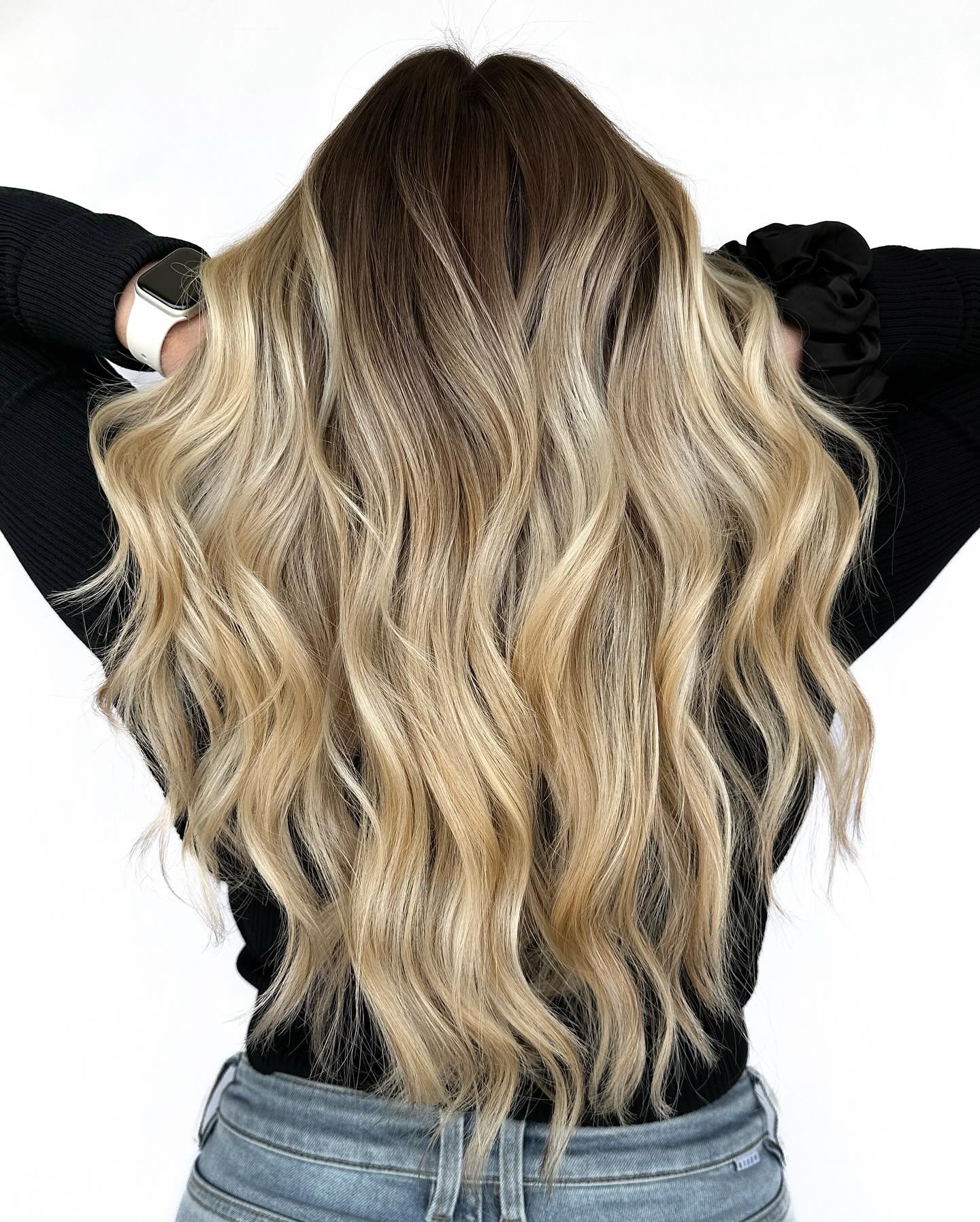 26 V-Cut Looks for Long Hair That Are Stealing the Spotlight in 2025 ...