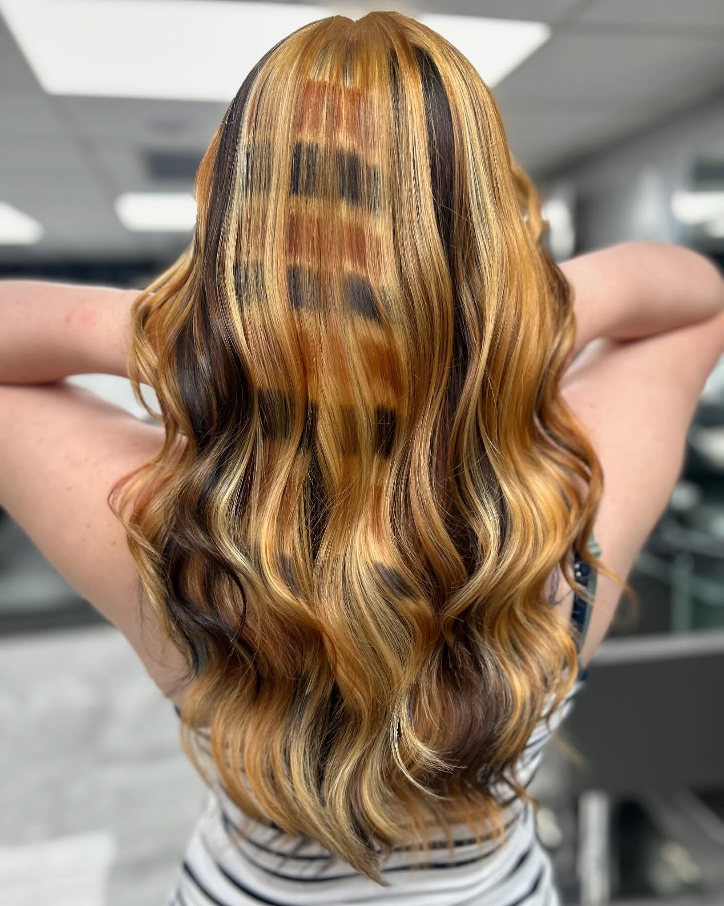 25 Unique Calico-Inspired Hair Looks You’ll Want to Try ASAP in 2026