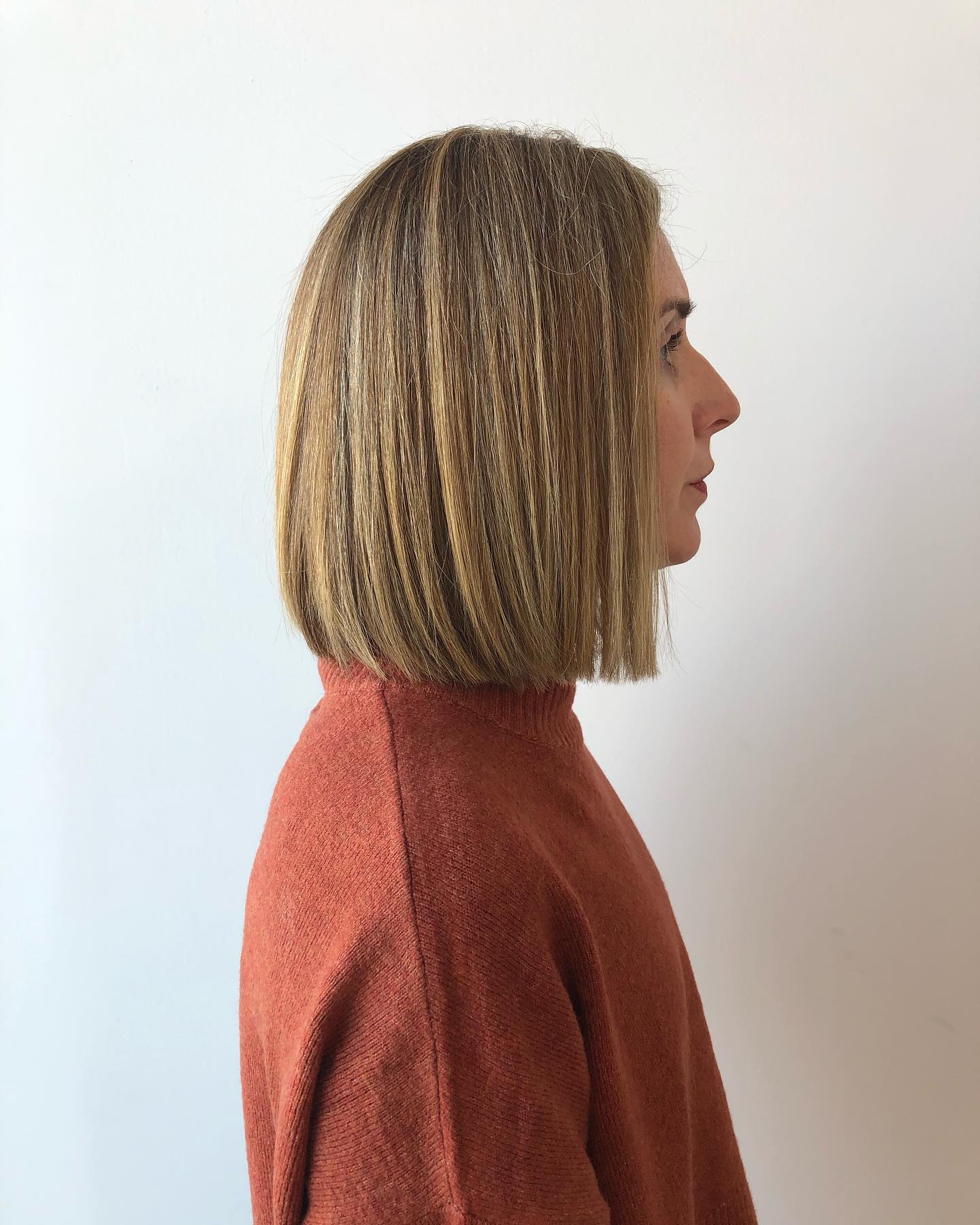 24 Pictures That Prove Women Over 50 Can Pull Off This Modern Bob Haircut
