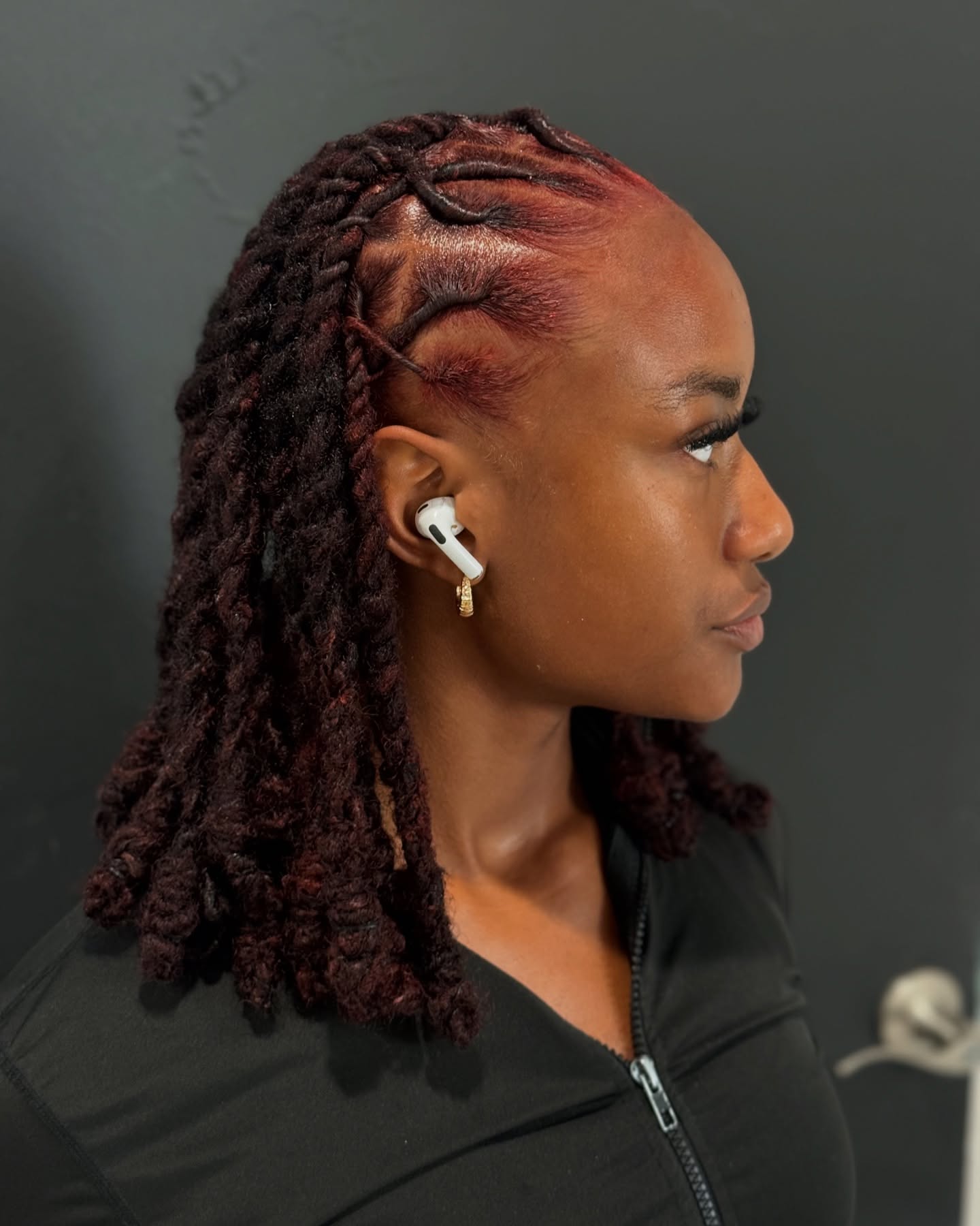 24 Gorgeous Ways Black Women Are Styling Their Locs in 2025 - Kappers ...