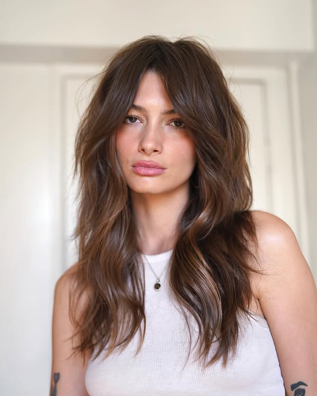 27 Middle Part Bangs That Are Perfect for Hot Summer Days