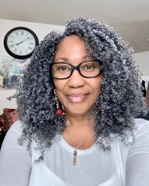 23 Trendy Salt and Pepper Hair Colors for Women Over 70 - Kappers Magazine