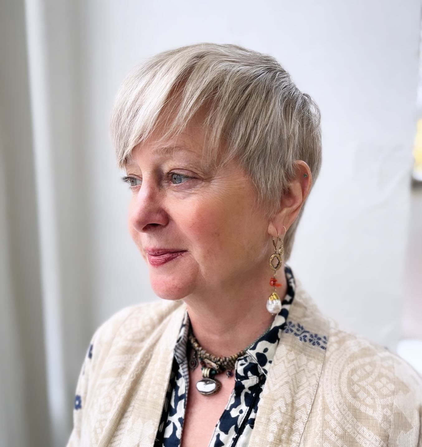 30 Trendy Long Pixie Cuts That Turn Heads (Even After 60) in 2025 ...