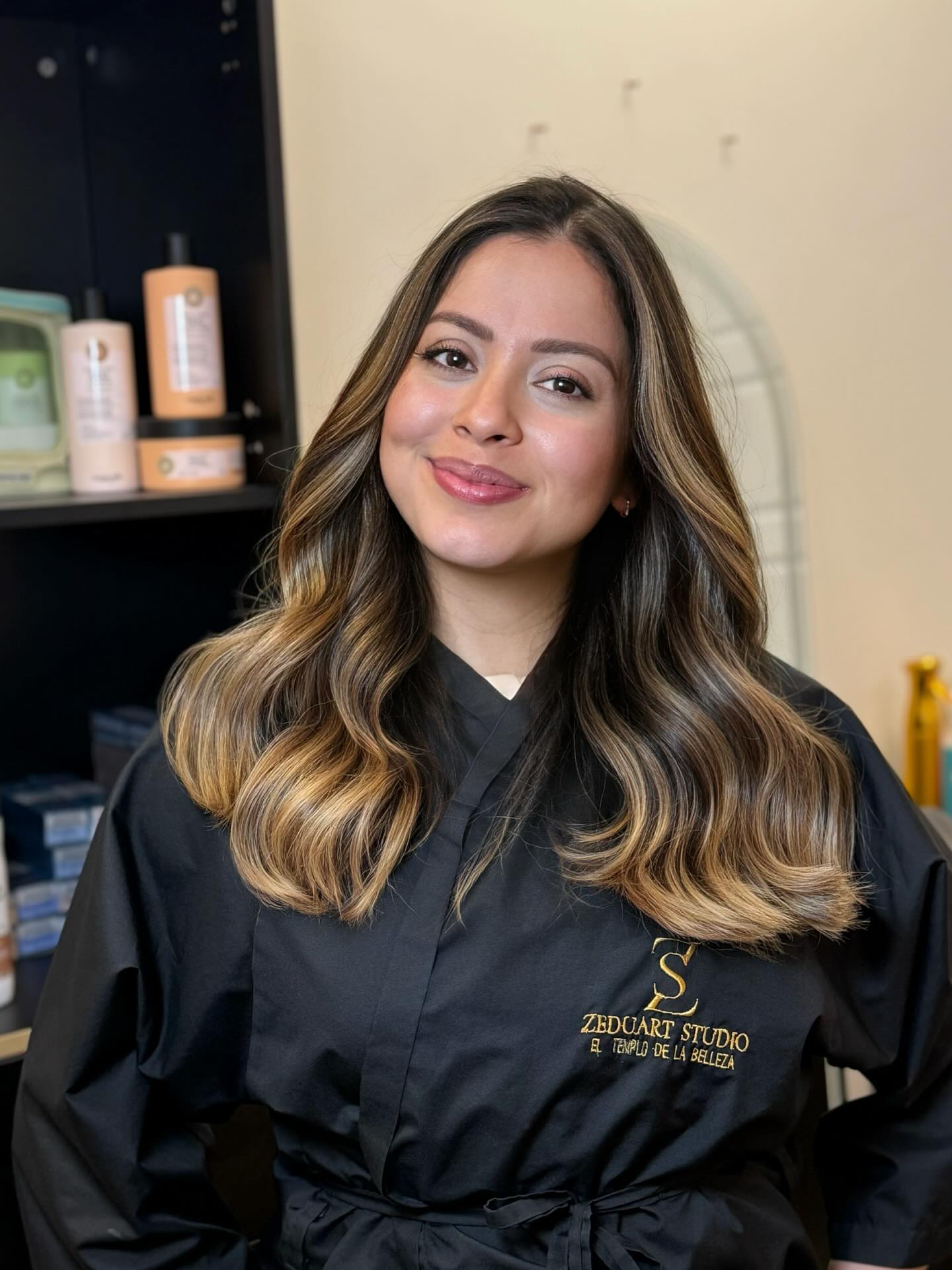 15 Beautiful Honey Hair Shades That Glow in Every Season - Kappers Magazine