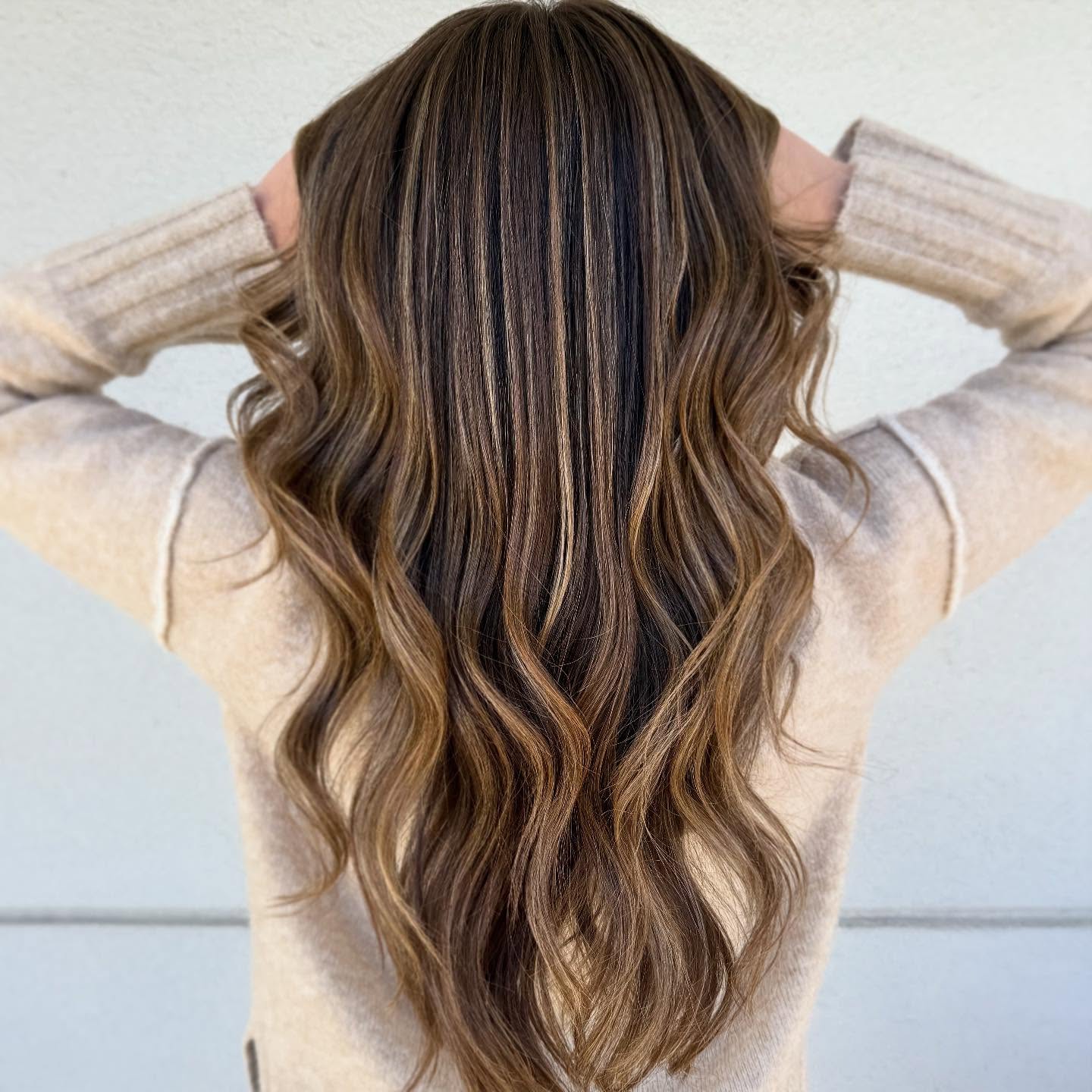 15 Beautiful Golden Hair Ideas That Shine With Warm Radiance