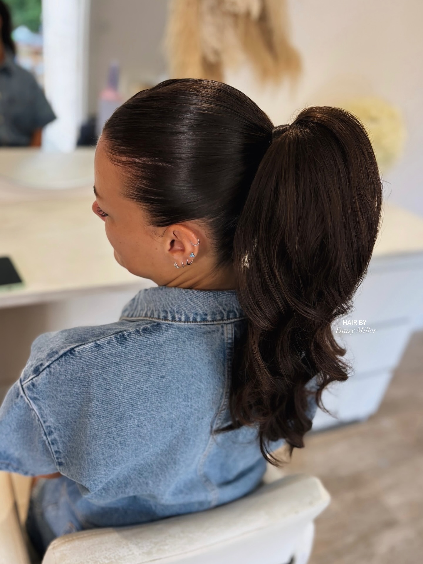 15 Prettiest Slicked Back Hairstyles That Exude Confidence